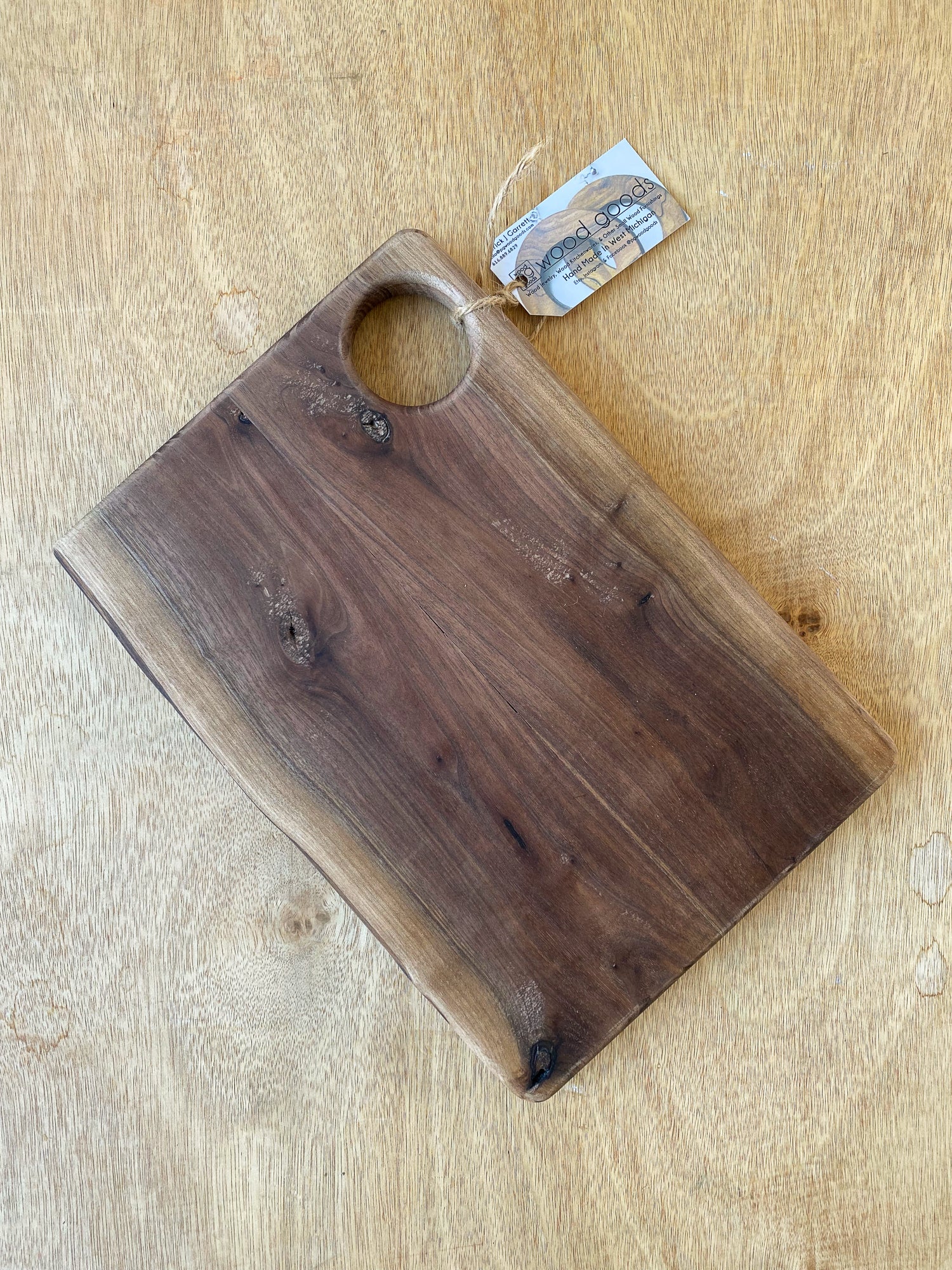 Walnut Serving Board | Gemini Handmade